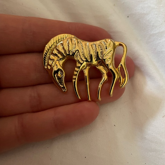 Accessories | Vintage Gold Tone Zebra Pin | Poshmark